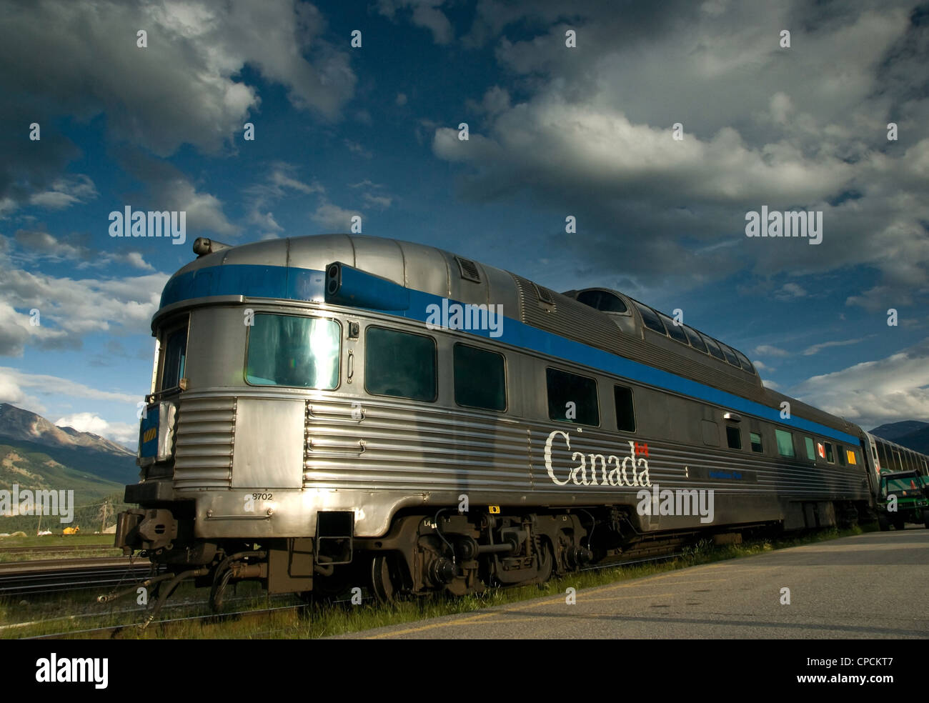 Via rail canadian train hi-res stock photography and images - Alamy