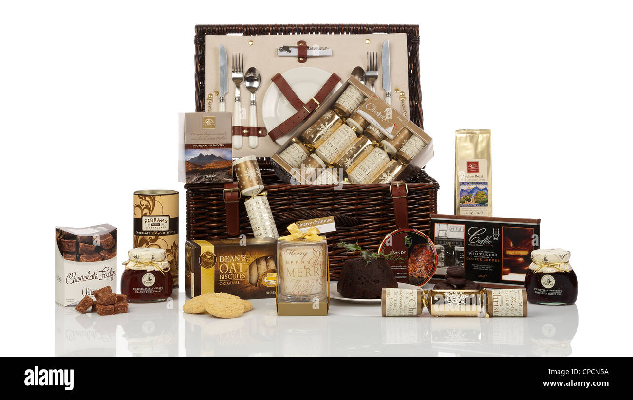 Gift hamper hi-res stock photography and images - Alamy