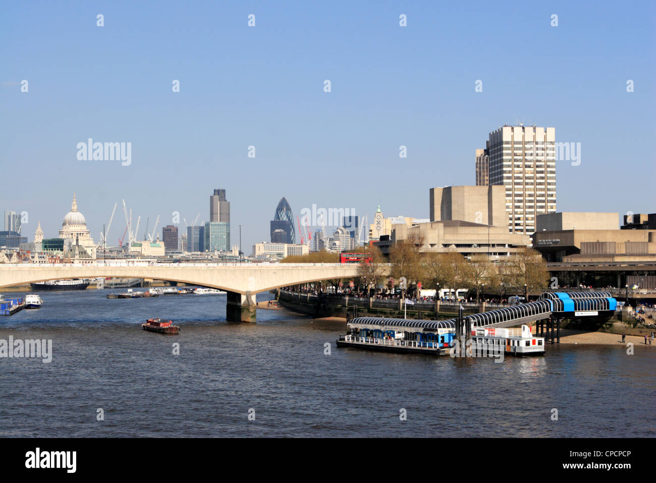 30 st mary axe hall hi-res stock photography and images - Alamy