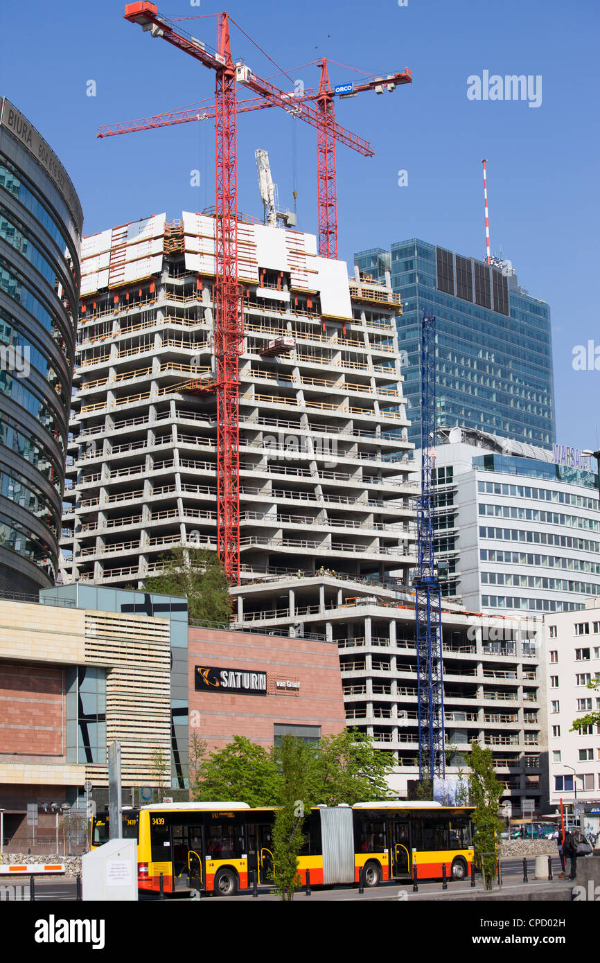 Skyscraper under construction building hi-res stock photography and ...