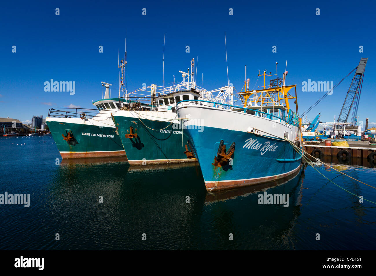Fishing boats harbour australia hi-res stock photography and images - Alamy