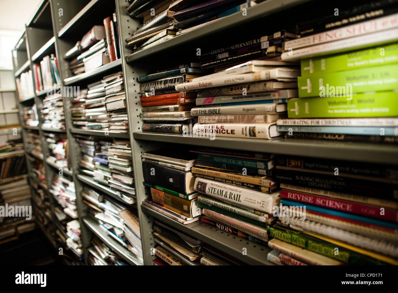 Lending library hi-res stock photography and images - Alamy