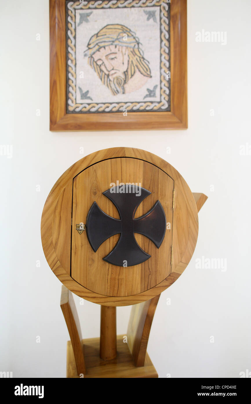 Maronite cross hi-res stock photography and images - Alamy