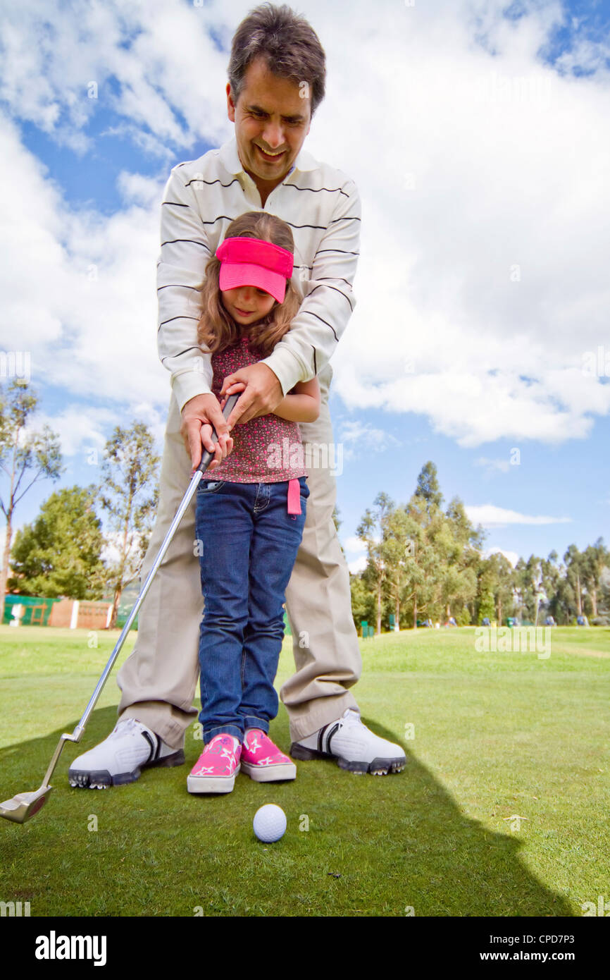Father and daughter golf hi-res stock photography and images - Alamy