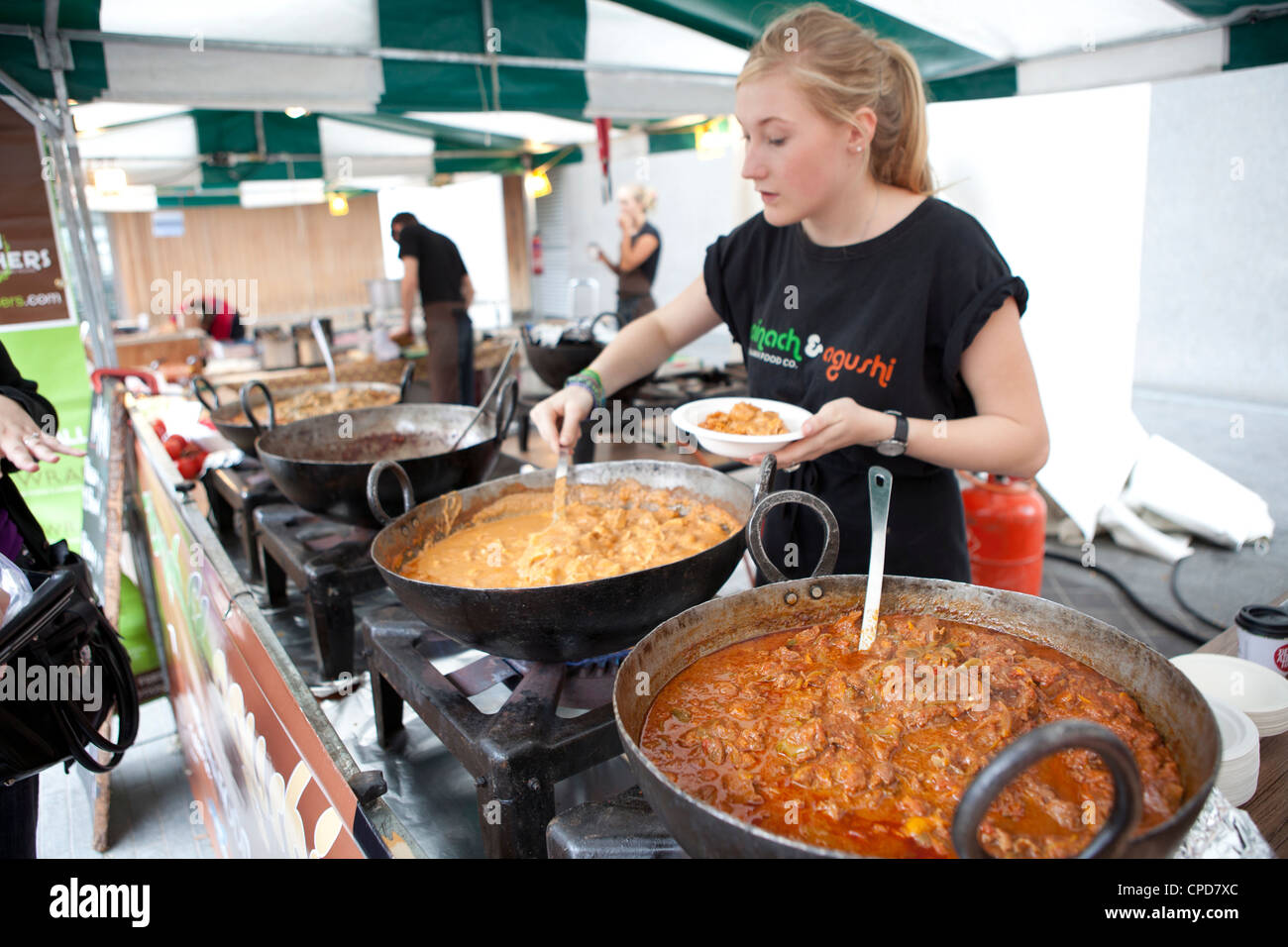 London street food hi-res stock photography and images - Alamy