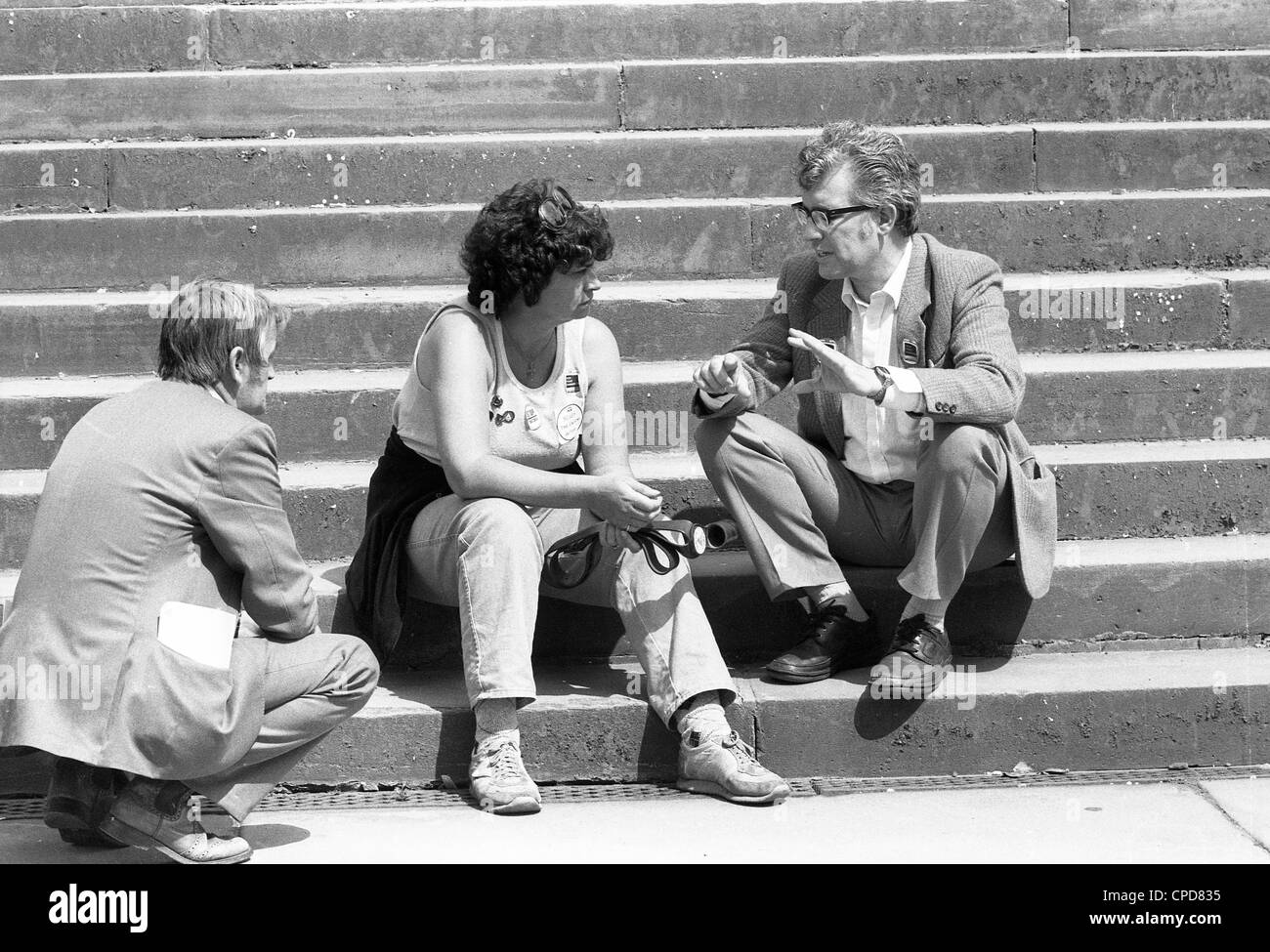 Rodney Bickerstaffe at NGA print union members march in support of ...