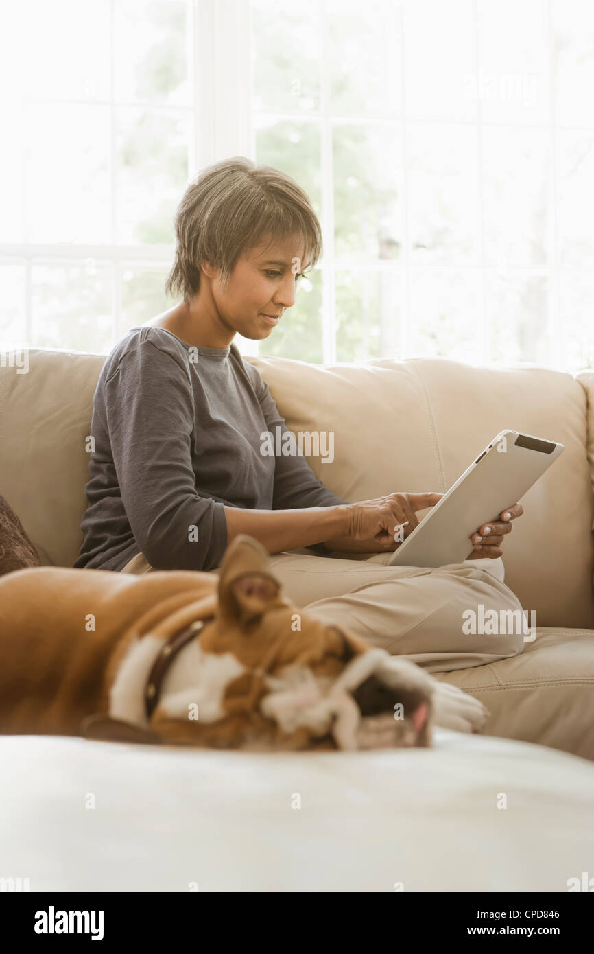Native woman feet hi-res stock photography and images - Alamy