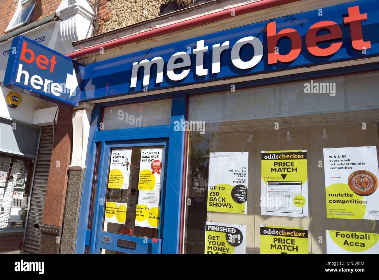 Betting shops london hi-res stock photography and images - Alamy