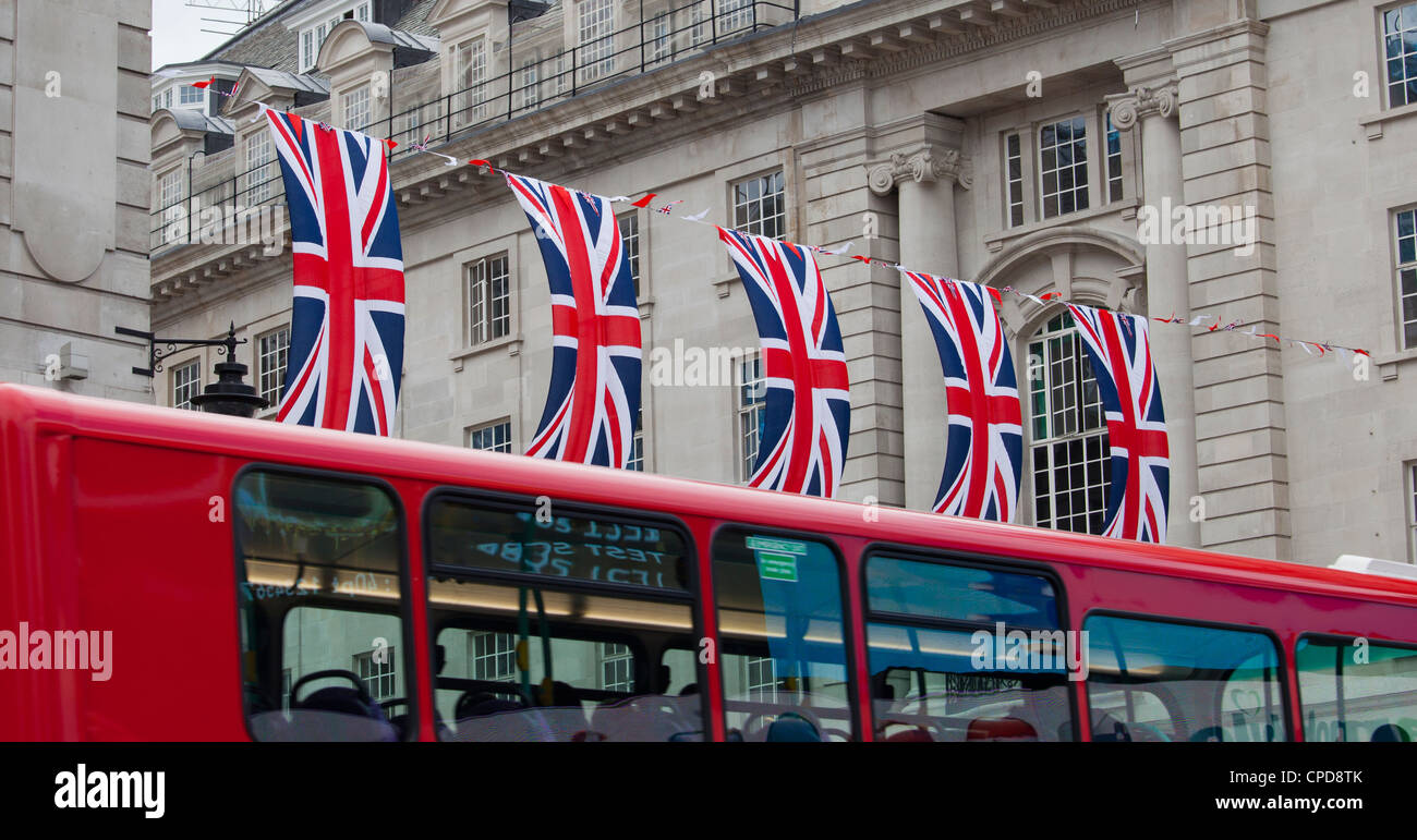 Jubilee bus hi-res stock photography and images - Alamy