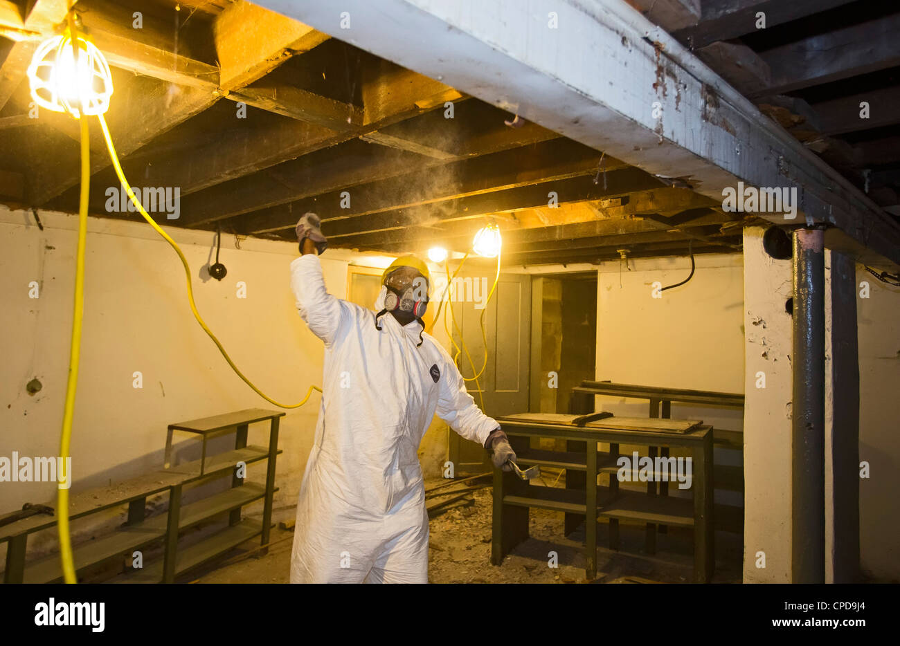 Building from reclaimed materials hi-res stock photography and images ...