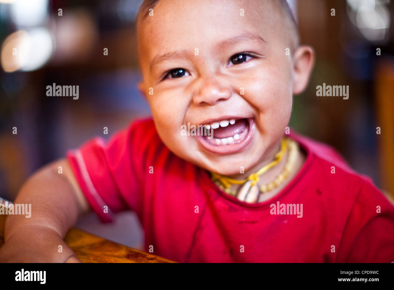little boy laughing Stock Photo - Alamy