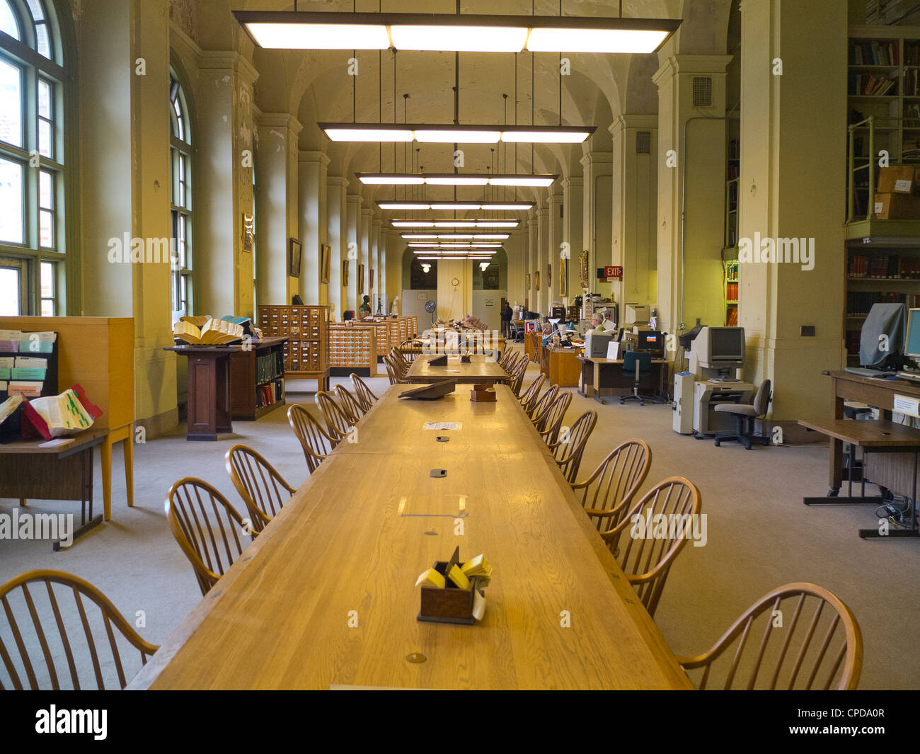 First public reading hi-res stock photography and images - Alamy