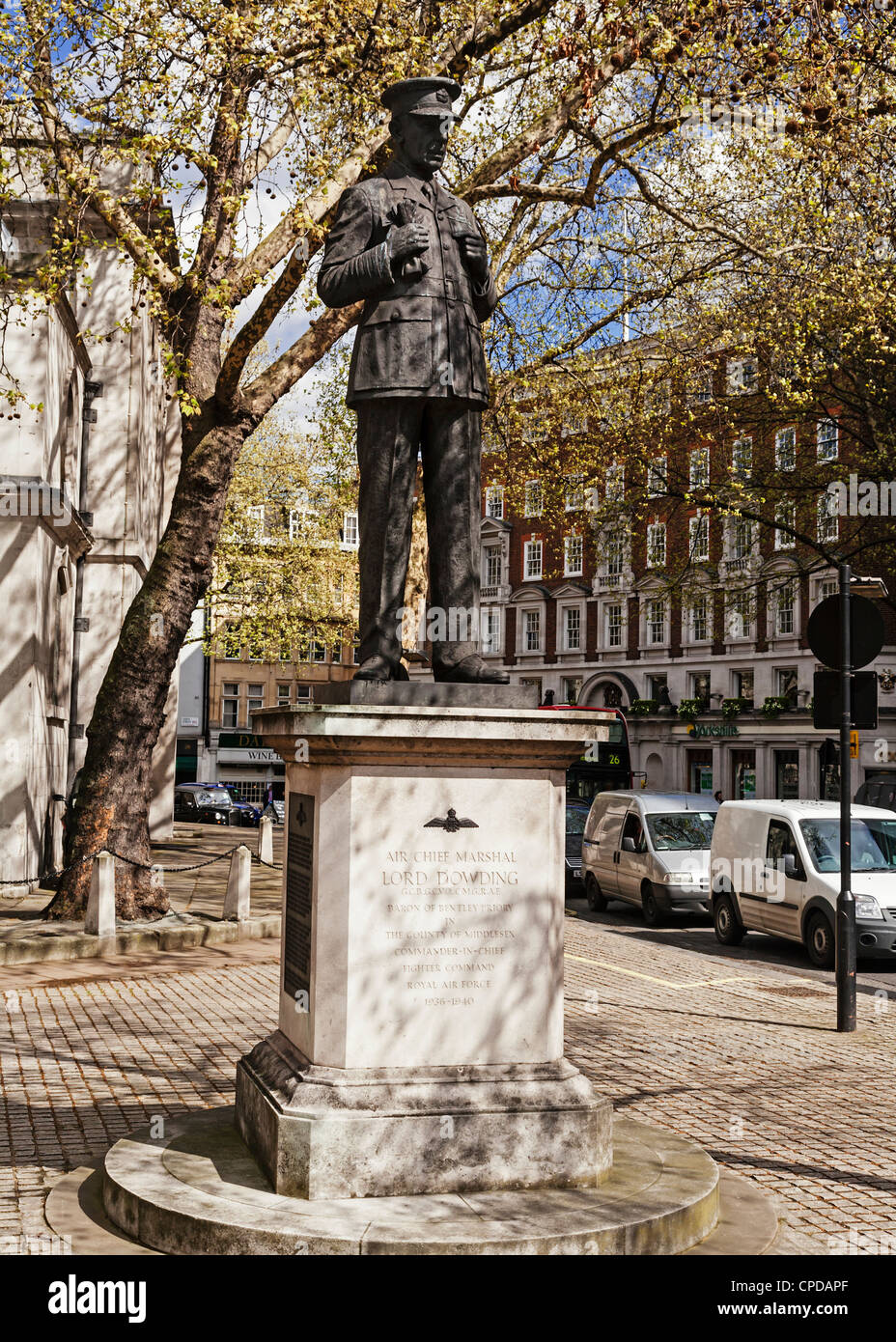 Lord dowding london sculpture raf war world britain battle city hi-res ...