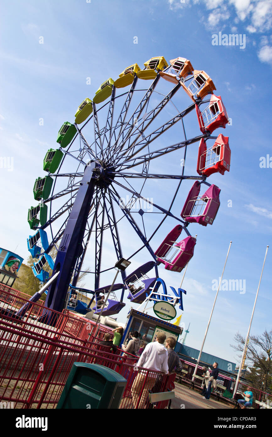 amusement park equipment Stock Photo - Alamy