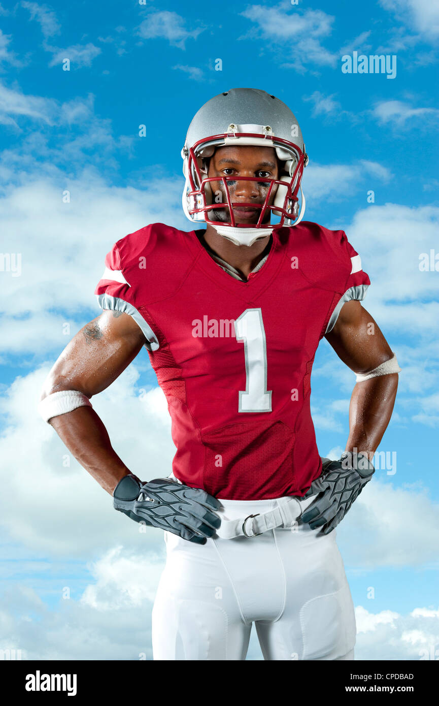 Football player image hi-res stock photography and images - Alamy