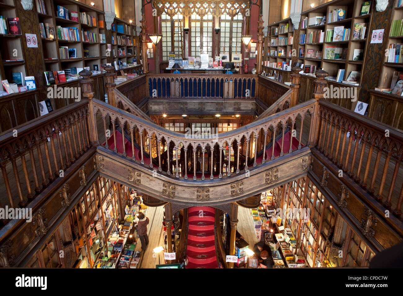 Lello bookshop hi-res stock photography and images - Alamy