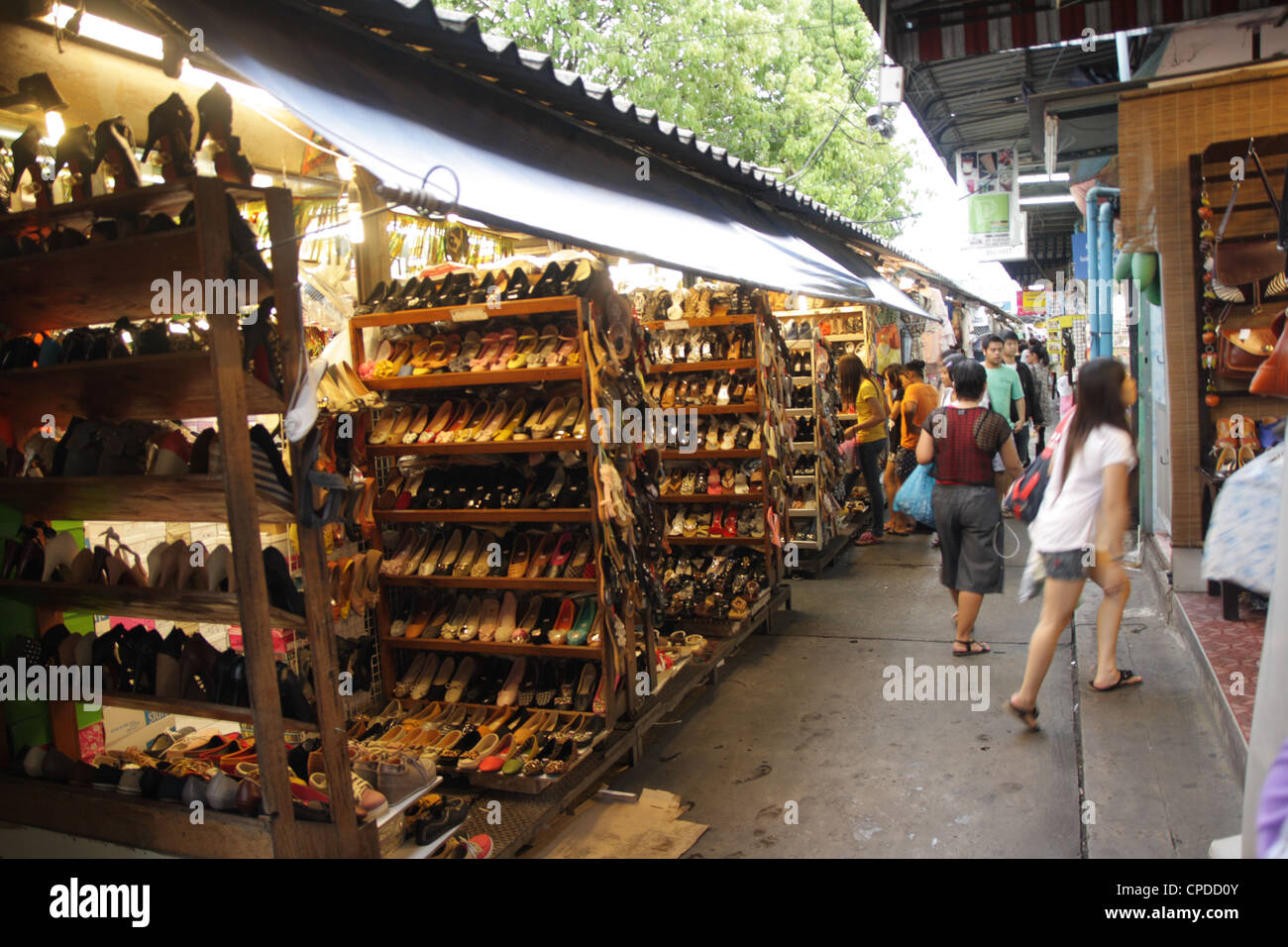To shore to shop hi-res stock photography and images - Alamy