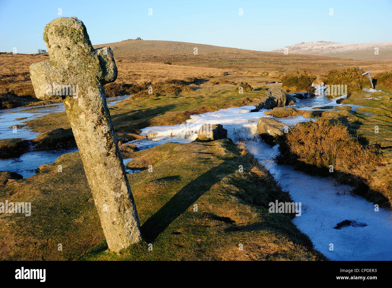 Ancient cross in winter, Whitchurch Common, Dartmoor National Park ...
