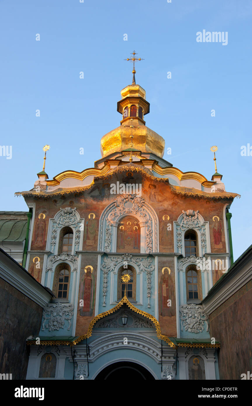 Gate Church of the Trinity, Kiev-Pechersk Lavra, UNESCO World Heritage ...
