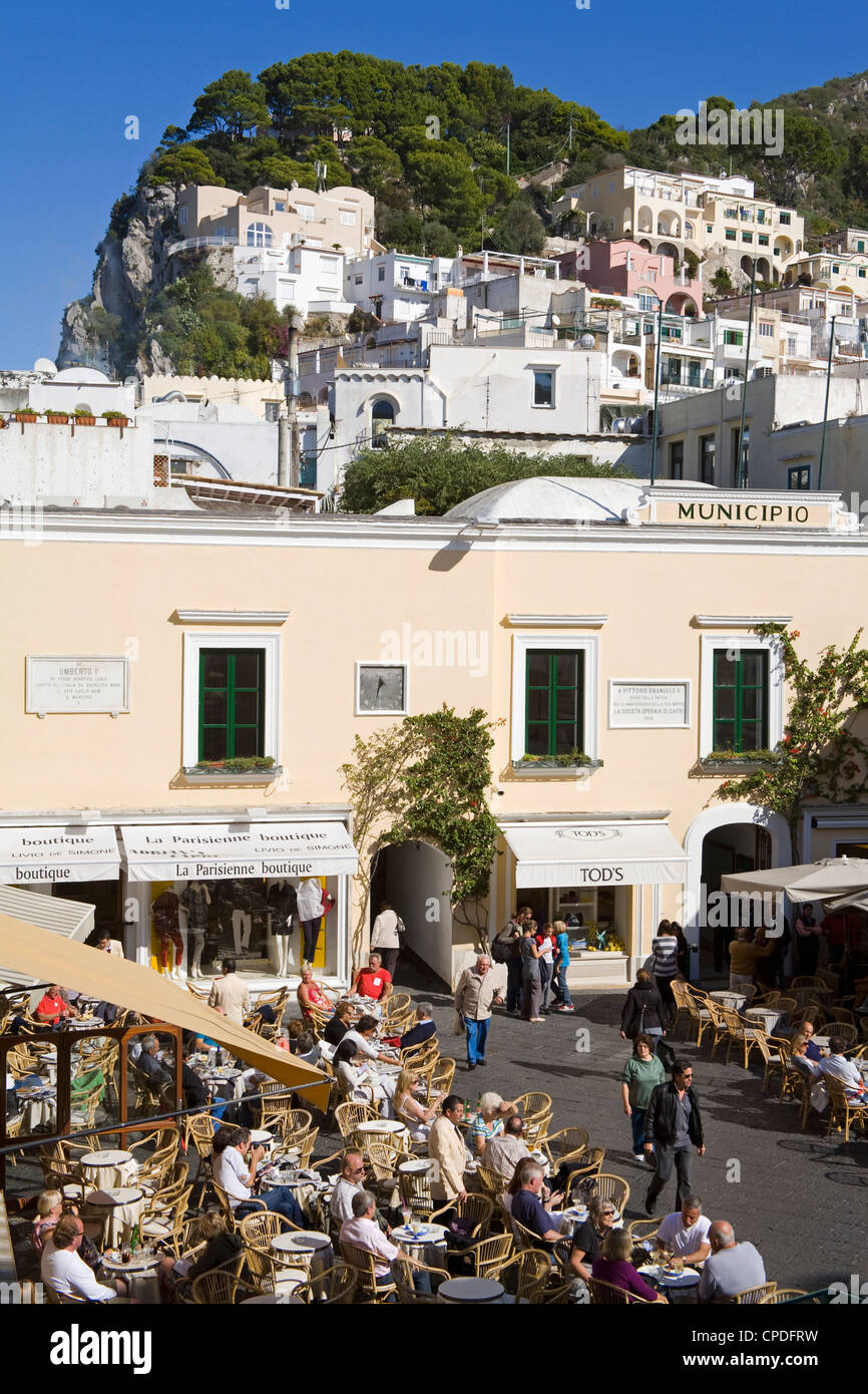 Capri italy piazza umberto hi-res stock photography and images - Alamy