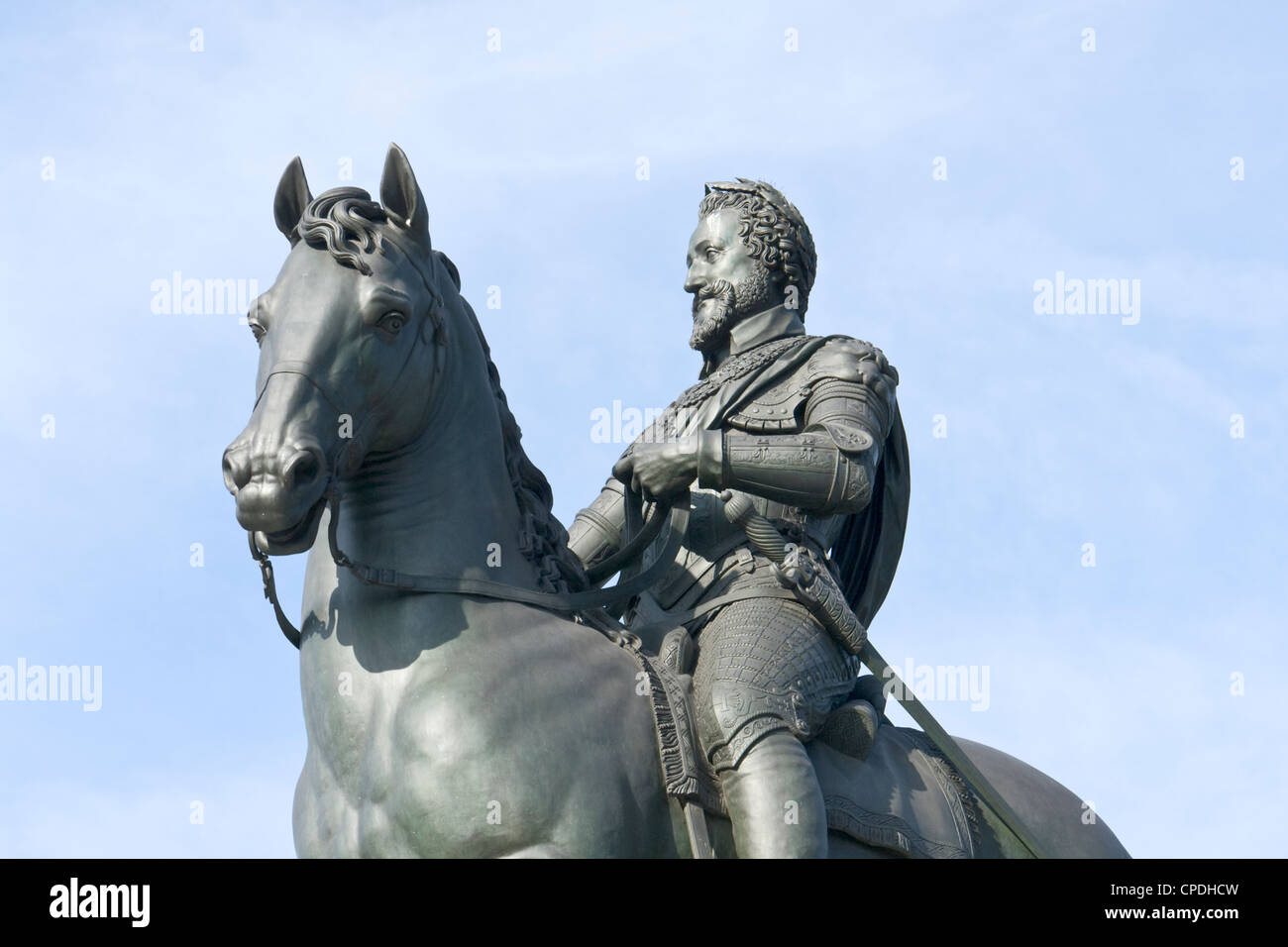 Henri Iv Equestrian Statue Monument Stock Photos & Henri Iv Equestrian ...