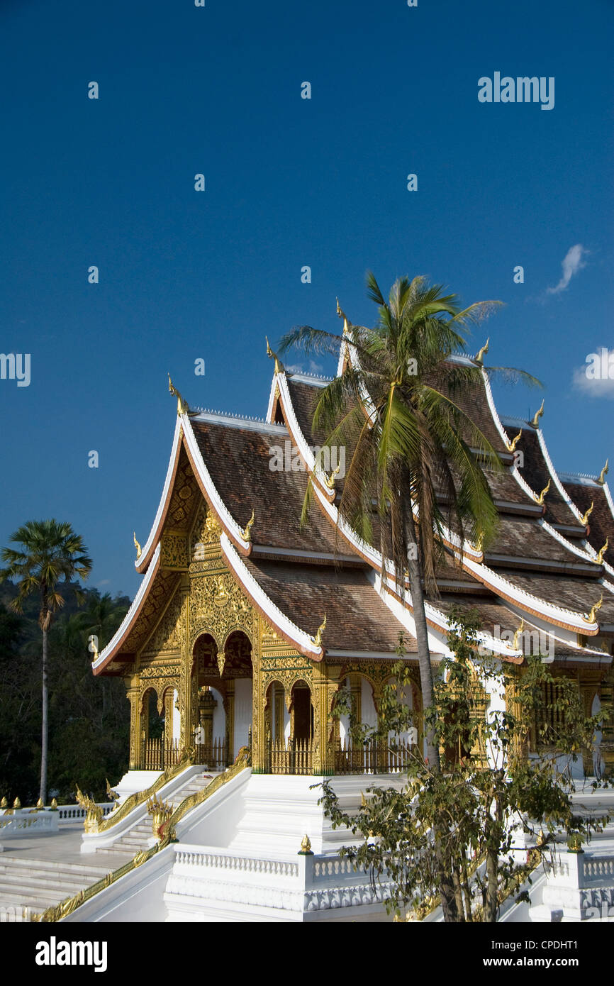 Wat sen temple hi-res stock photography and images - Alamy