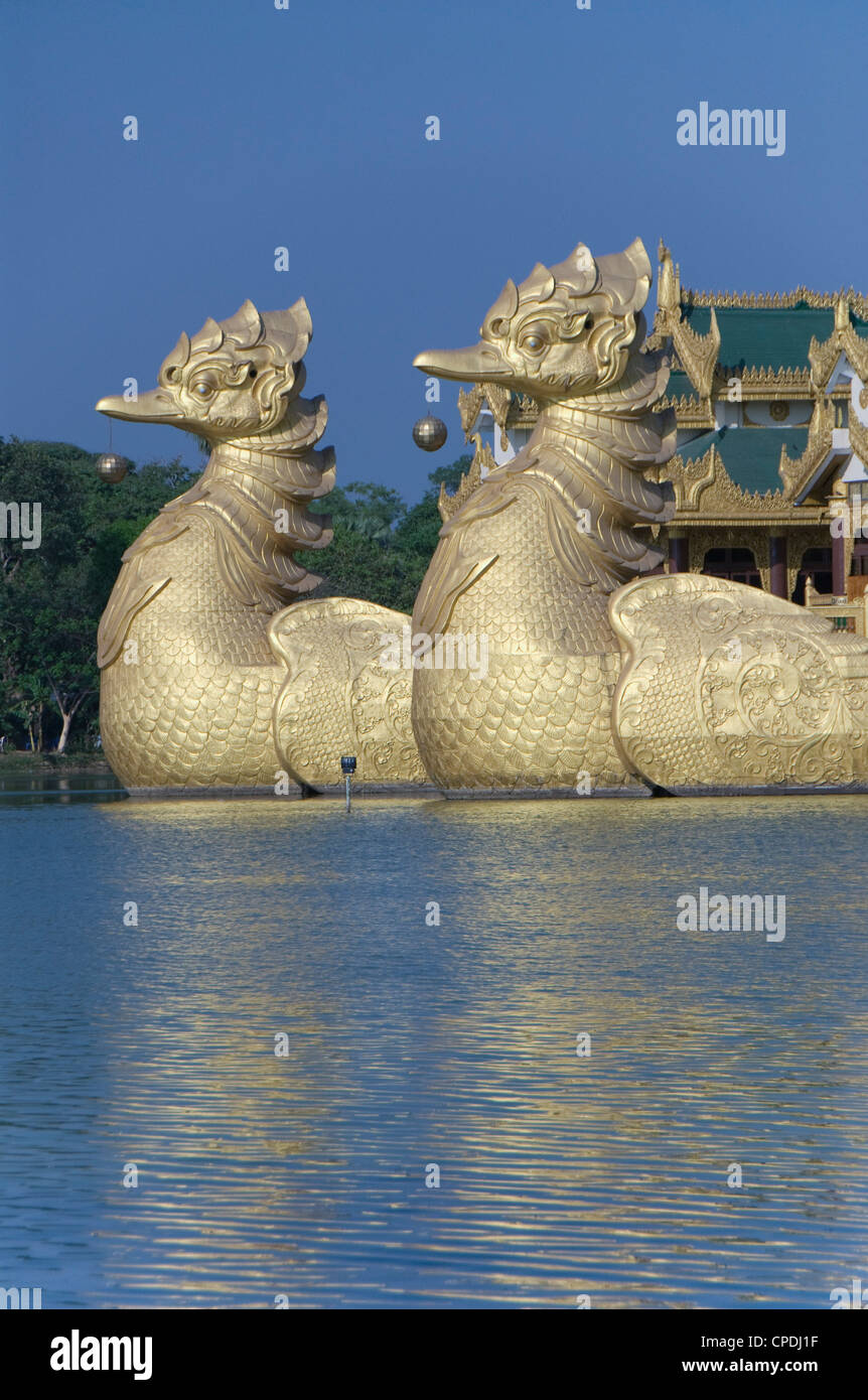 Rangoon burma port hi-res stock photography and images - Alamy