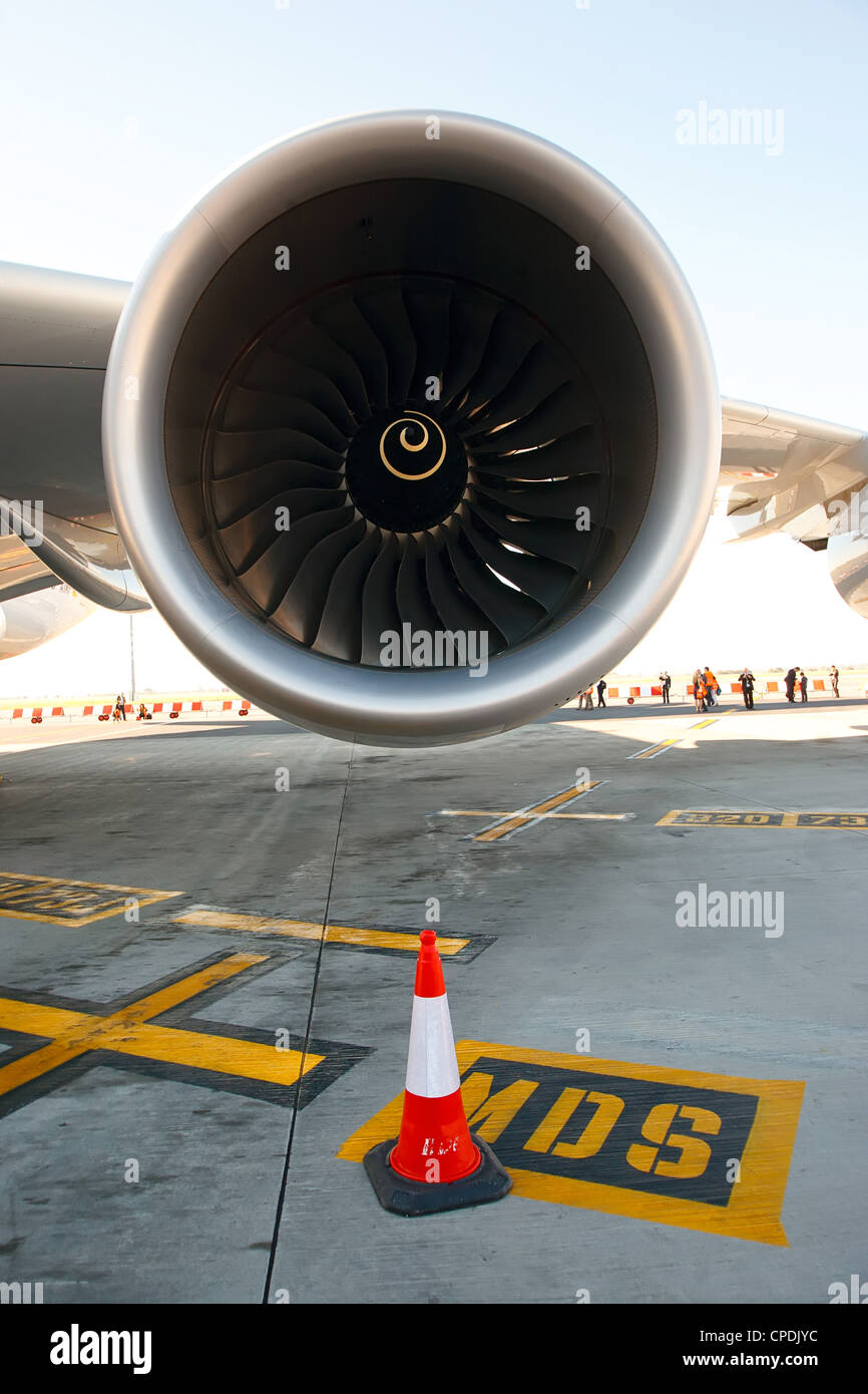 First-ever arrival largest commercial airplane Lufthansa's Airbus A380 ...