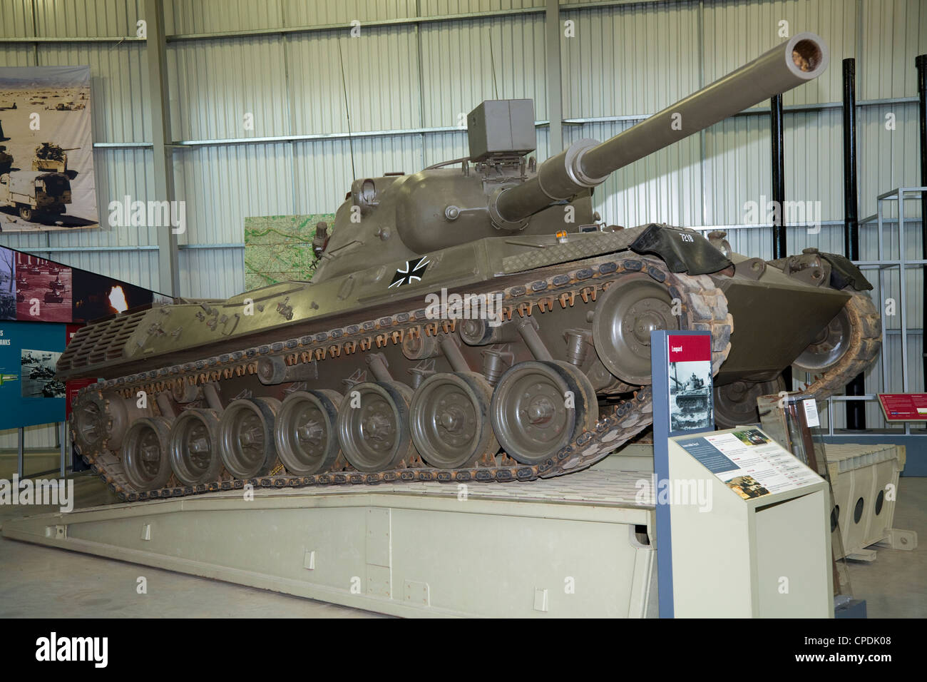 Leopard Main Battle tank / MBT: Exhibit on display at the The Tank ...
