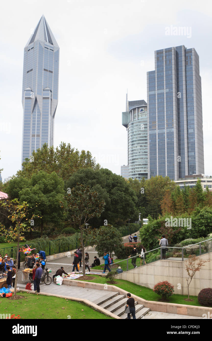 Shanghai square hi-res stock photography and images - Alamy