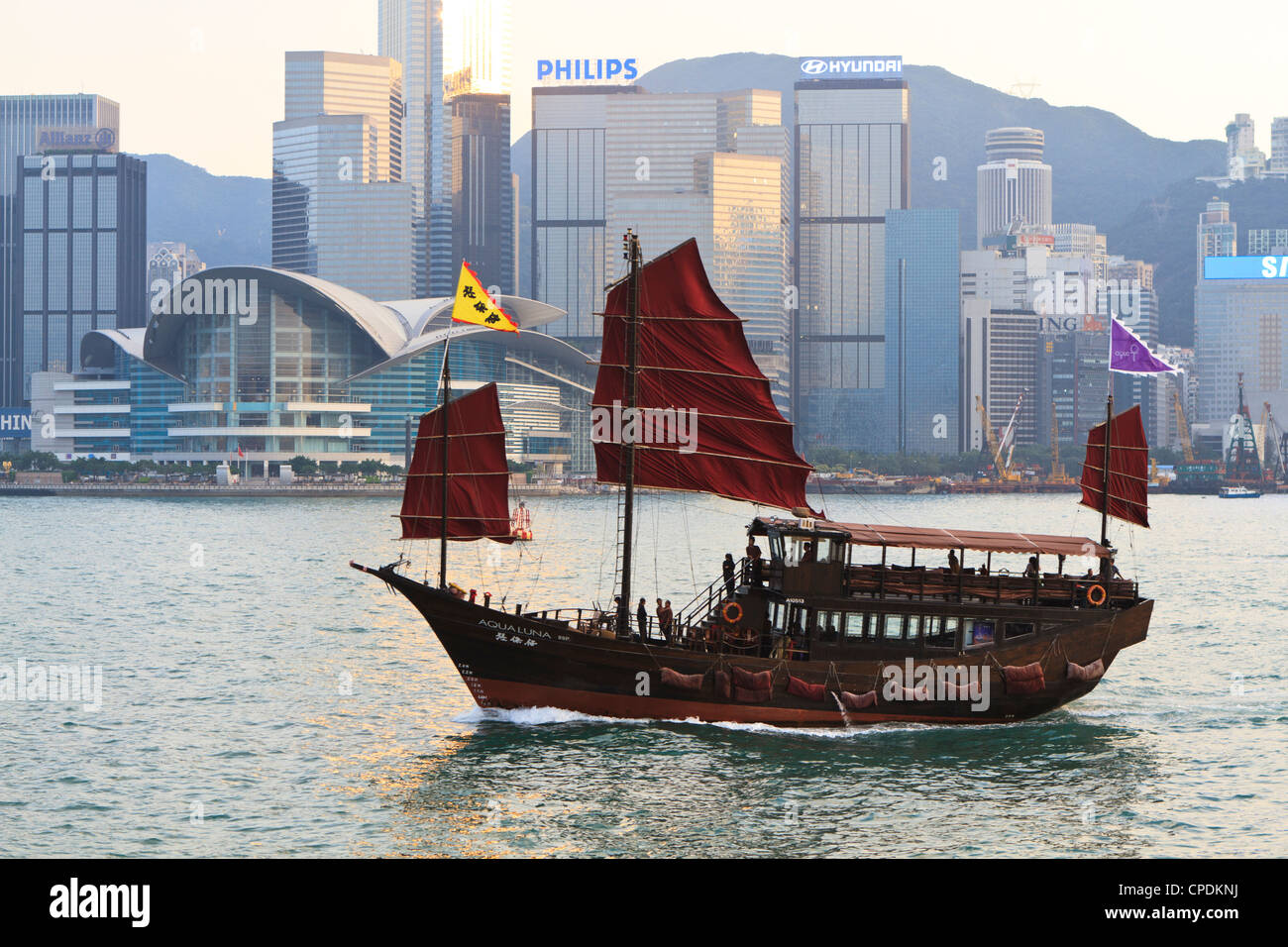 Chinese junk boat sails on Victoria Harbour, Hong Kong, China, Asia ...