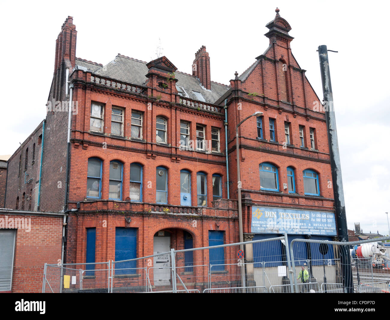 Disused building hi-res stock photography and images - Alamy