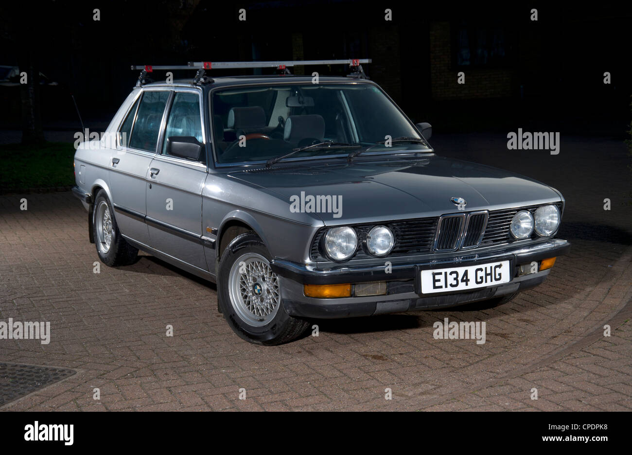 Bmw e34 5 series hi-res stock photography and images - Alamy