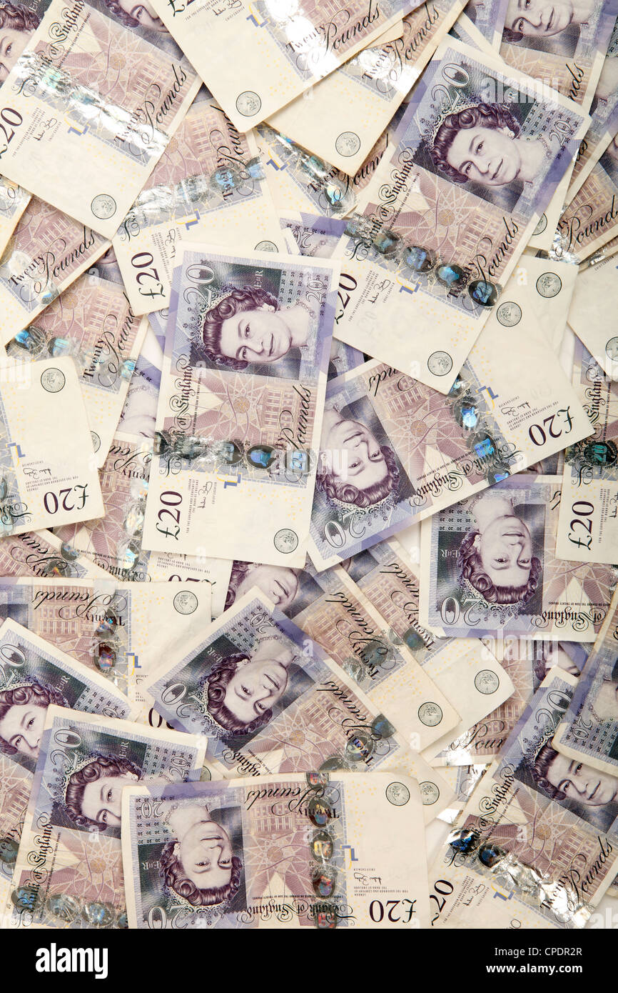 Two twenty pound note cut out hi-res stock photography and images - Alamy