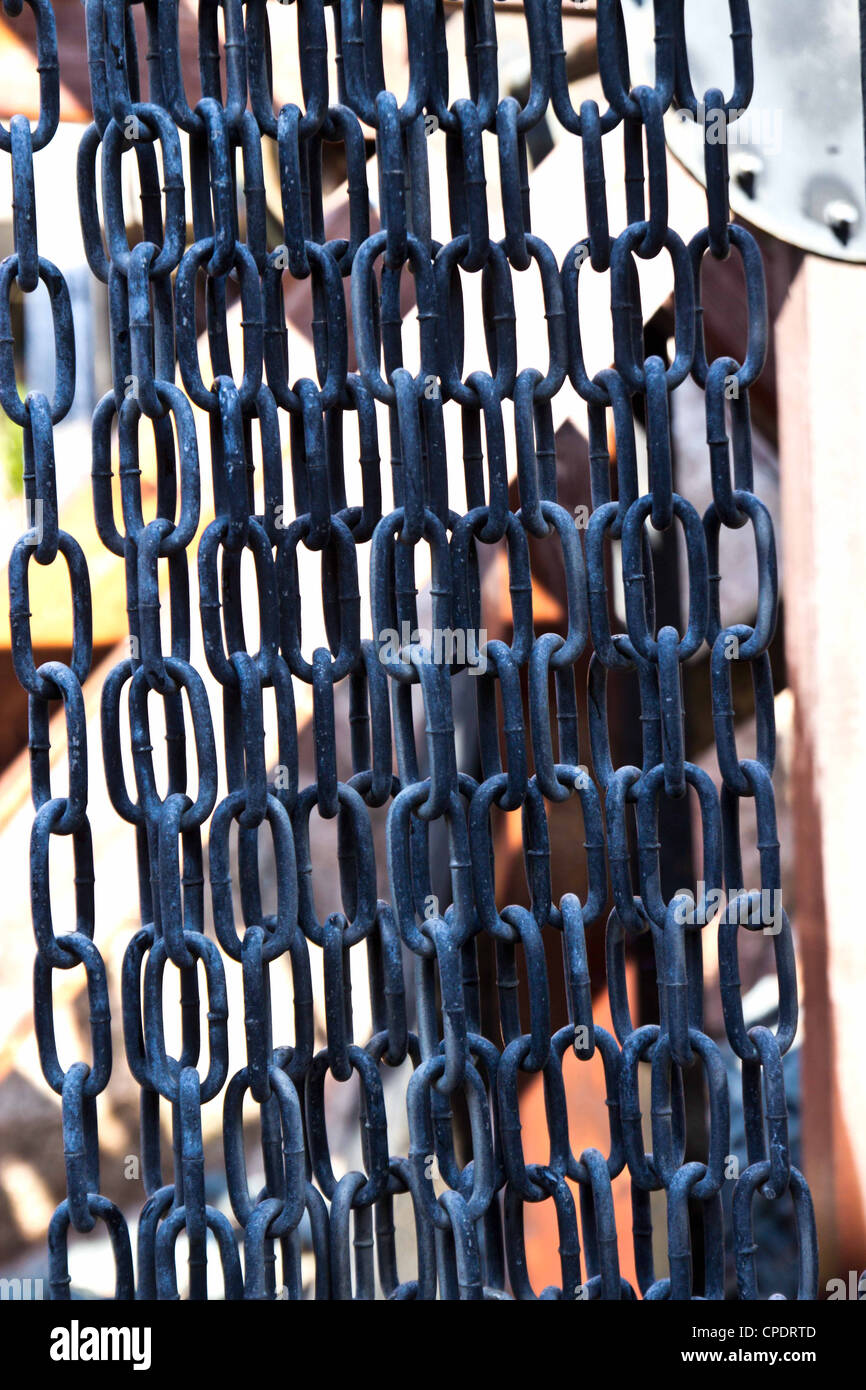 Blue chain hi-res stock photography and images - Alamy