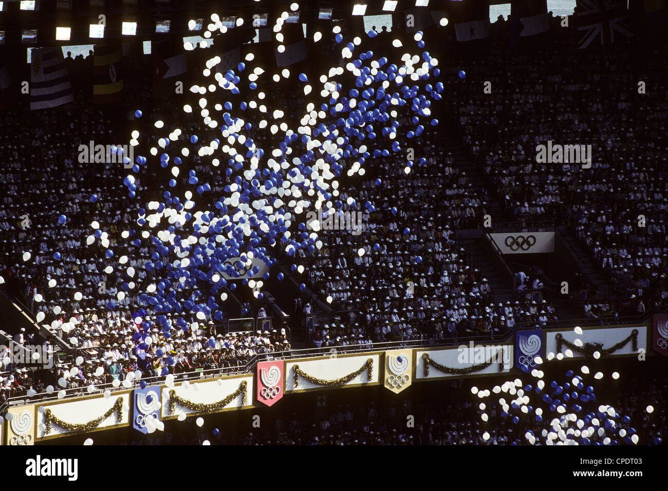 1988 olympics seoul opening ceremony hi-res stock photography and images - Alamy