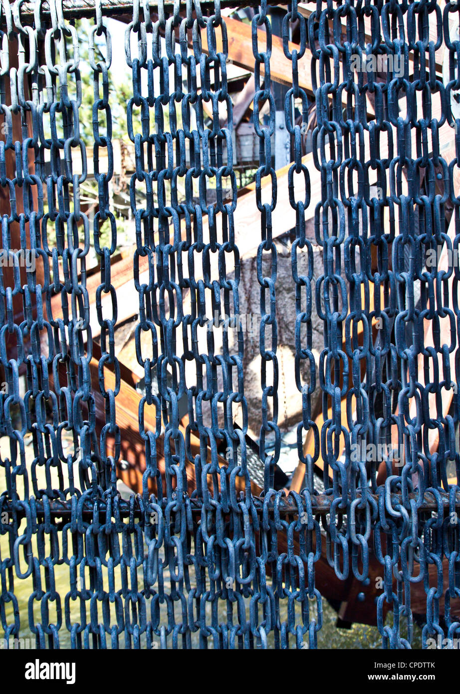 Blue chain hi-res stock photography and images - Alamy