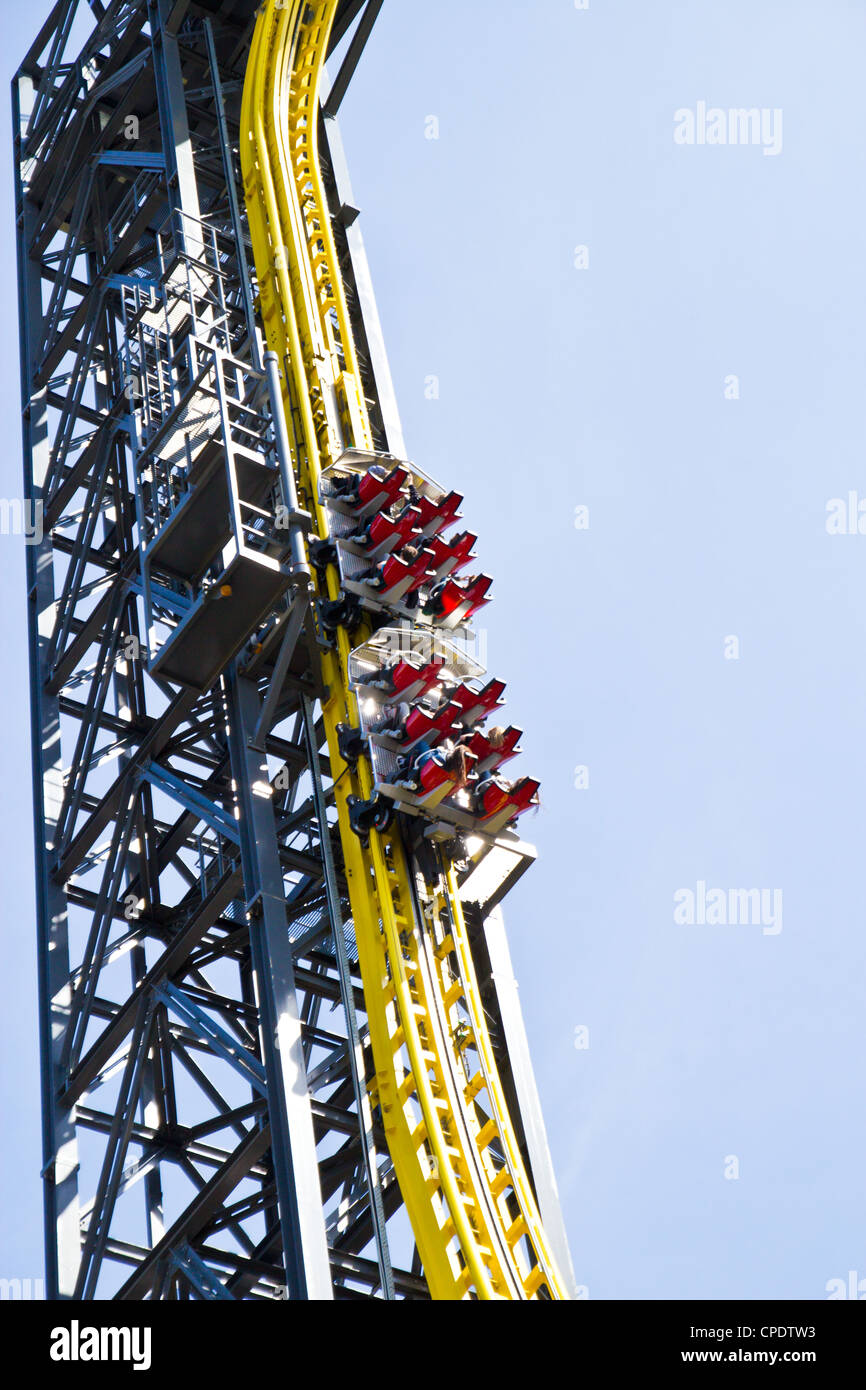 Roller coaster upside down hi-res stock photography and images - Alamy