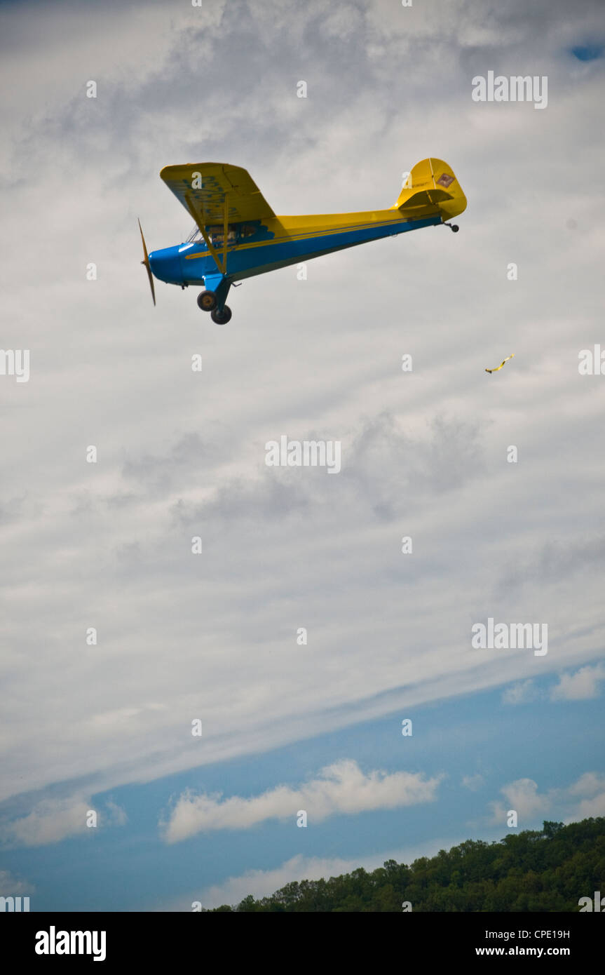 Sentimental Journey Fly-In at Lockhaven, PA. Piper memorial airport ...