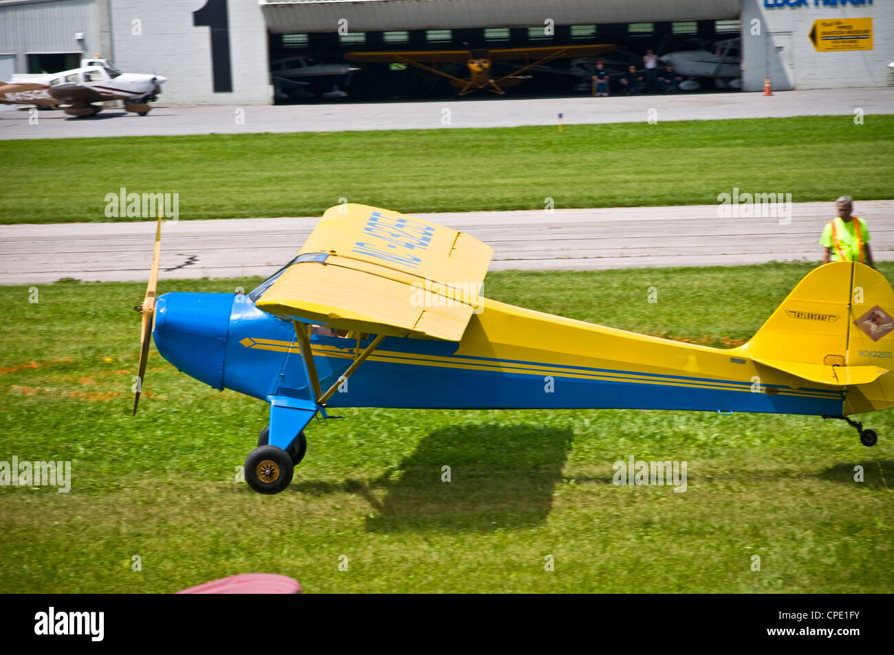 Sentimental Journey Fly-In at Lockhaven, PA. Piper memorial airport ...