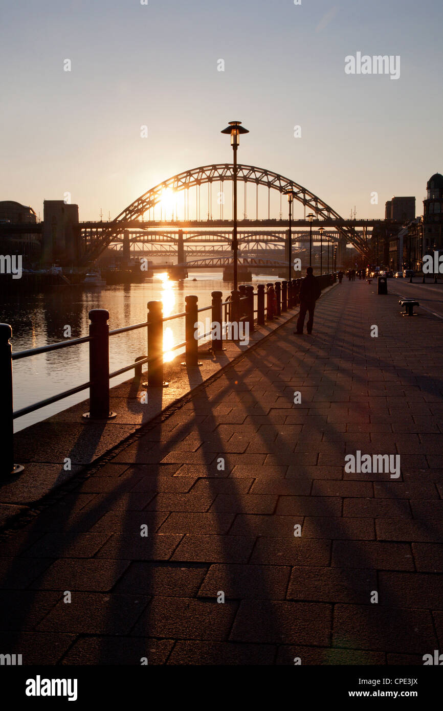 Tyne Bridge at sunset, spanning the River Tyne between Newcastle and ...