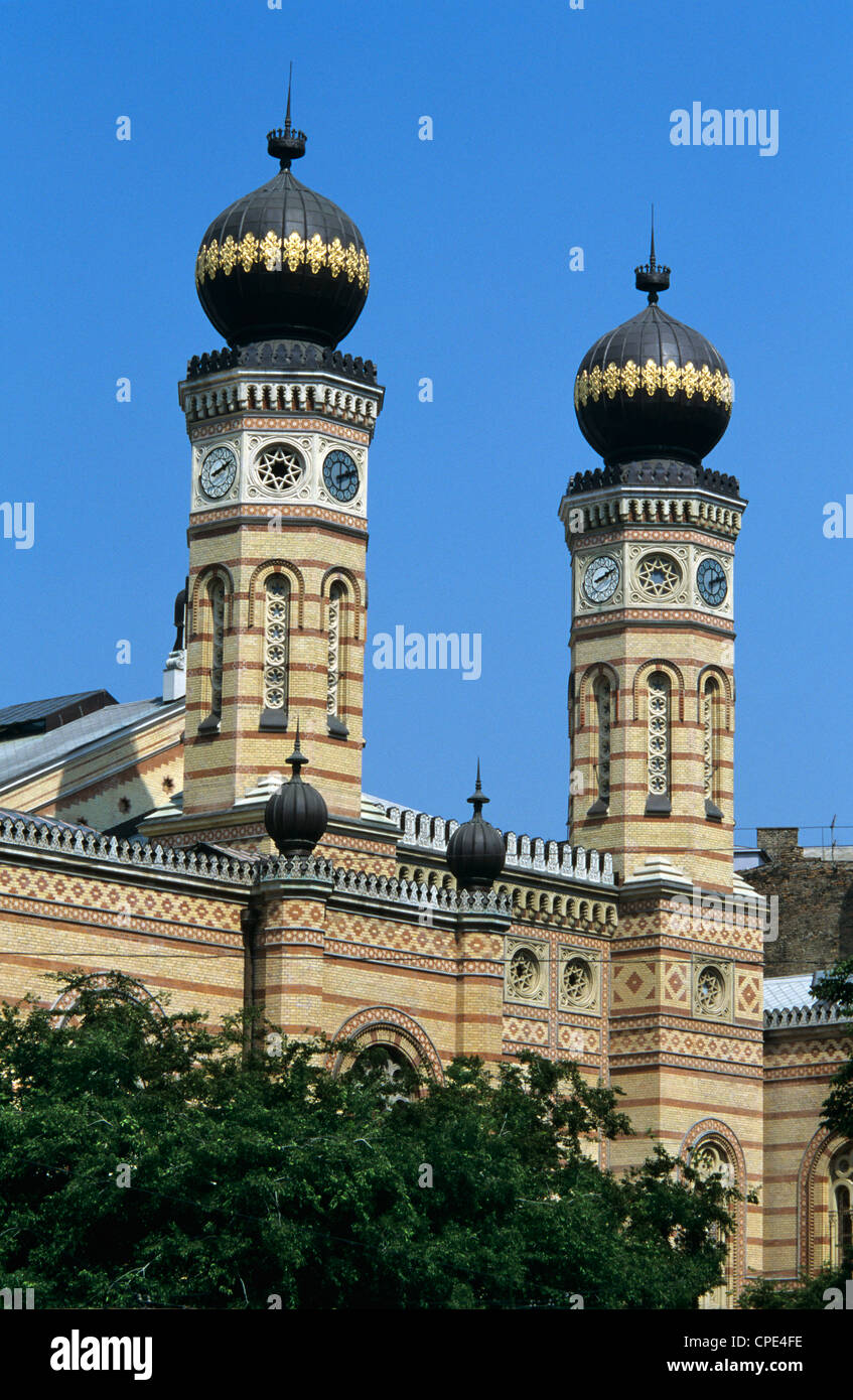 Polygonal towers hi-res stock photography and images - Alamy