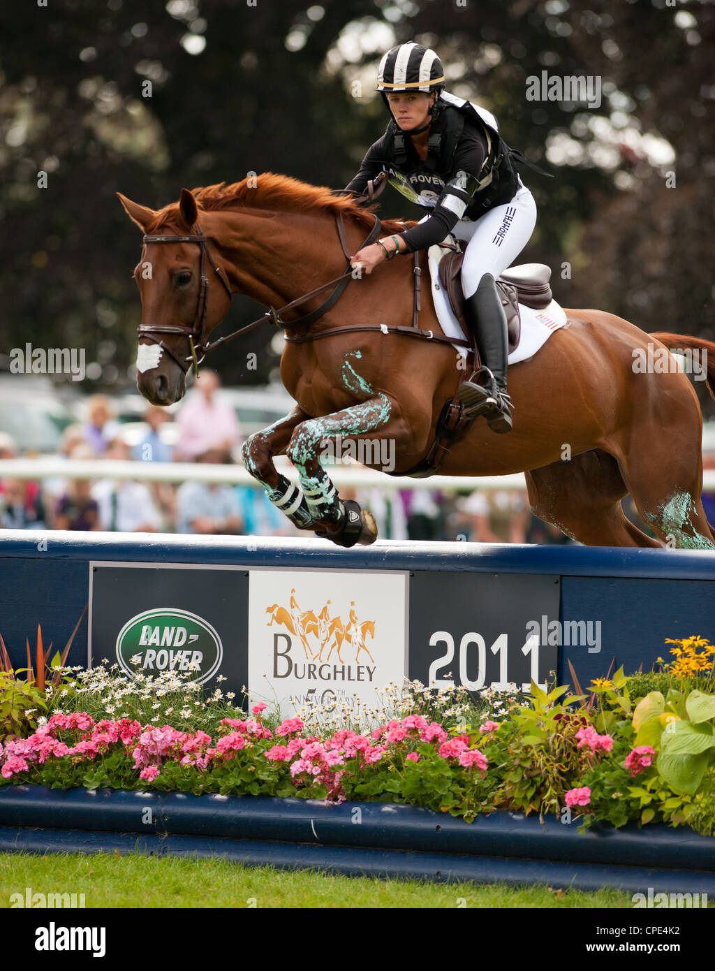 Sinead Halpin and Manoir De Carneville - Cross country day at the Land ...