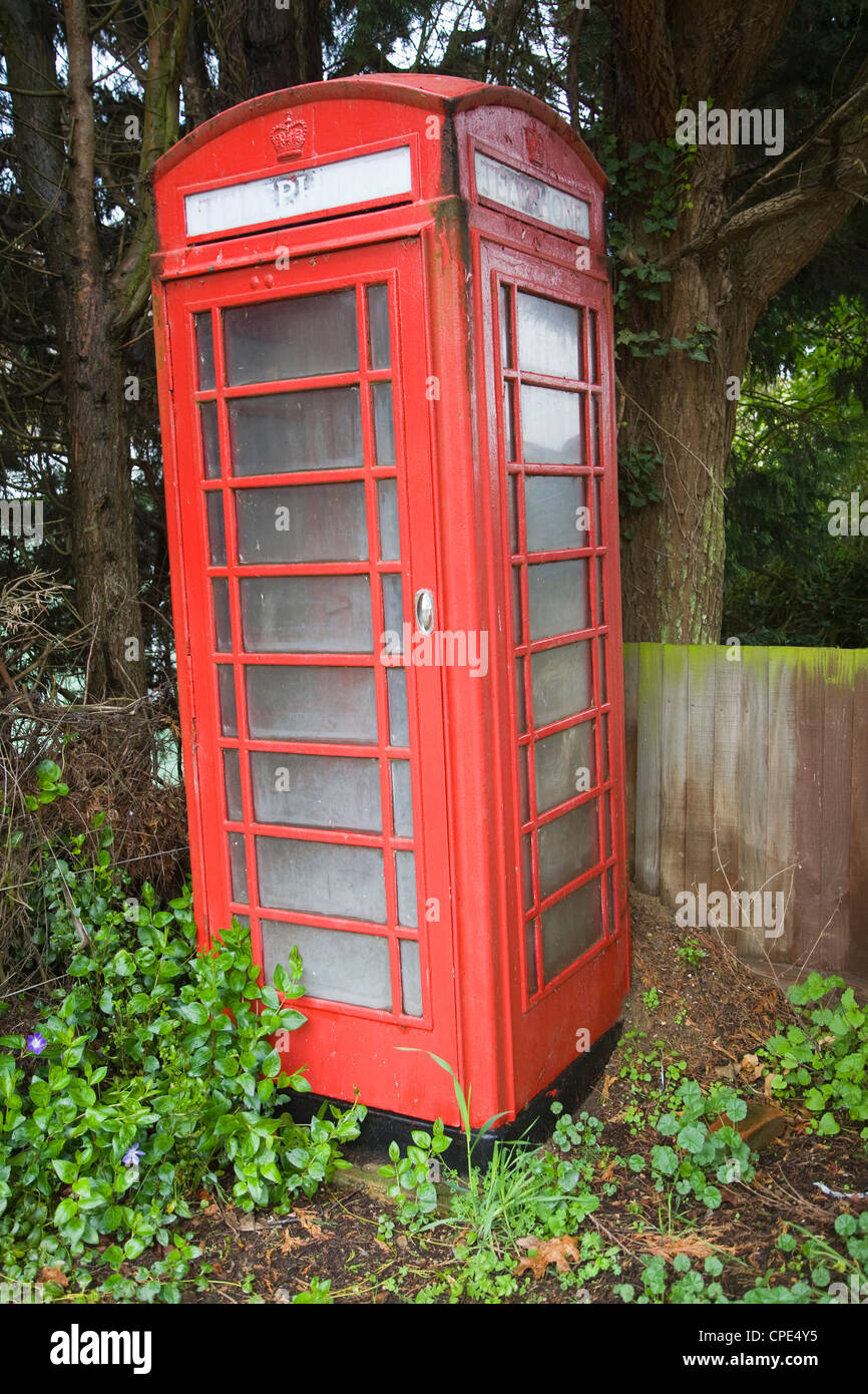 Red telephone phone box kiosk Stock Photo - Alamy