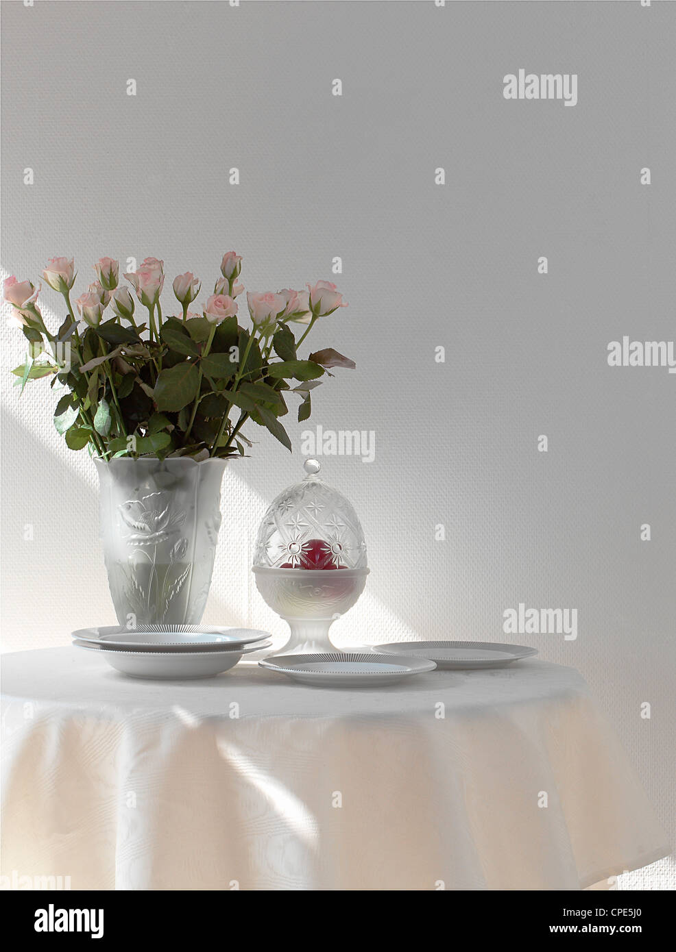 Furniture arrangement hi-res stock photography and images - Alamy