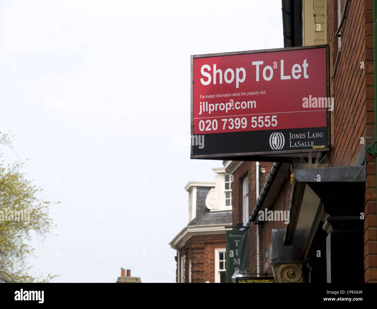 Shop to Let sign Stock Photo - Alamy