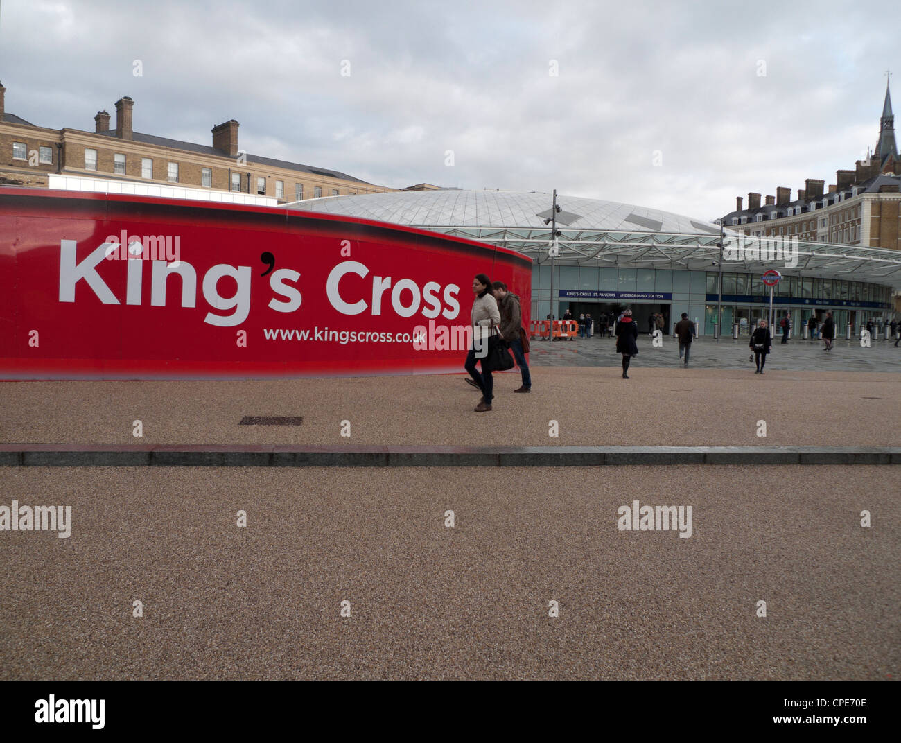 London kings cross station newly hi-res stock photography and images ...