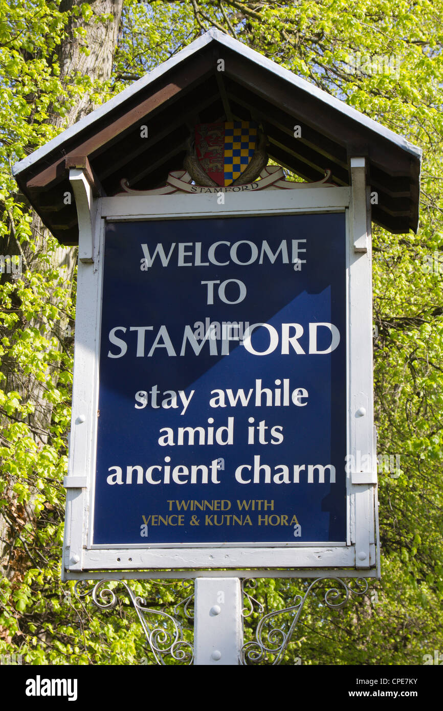 stamford town centre lincolnshire england uk gb Stock Photo - Alamy