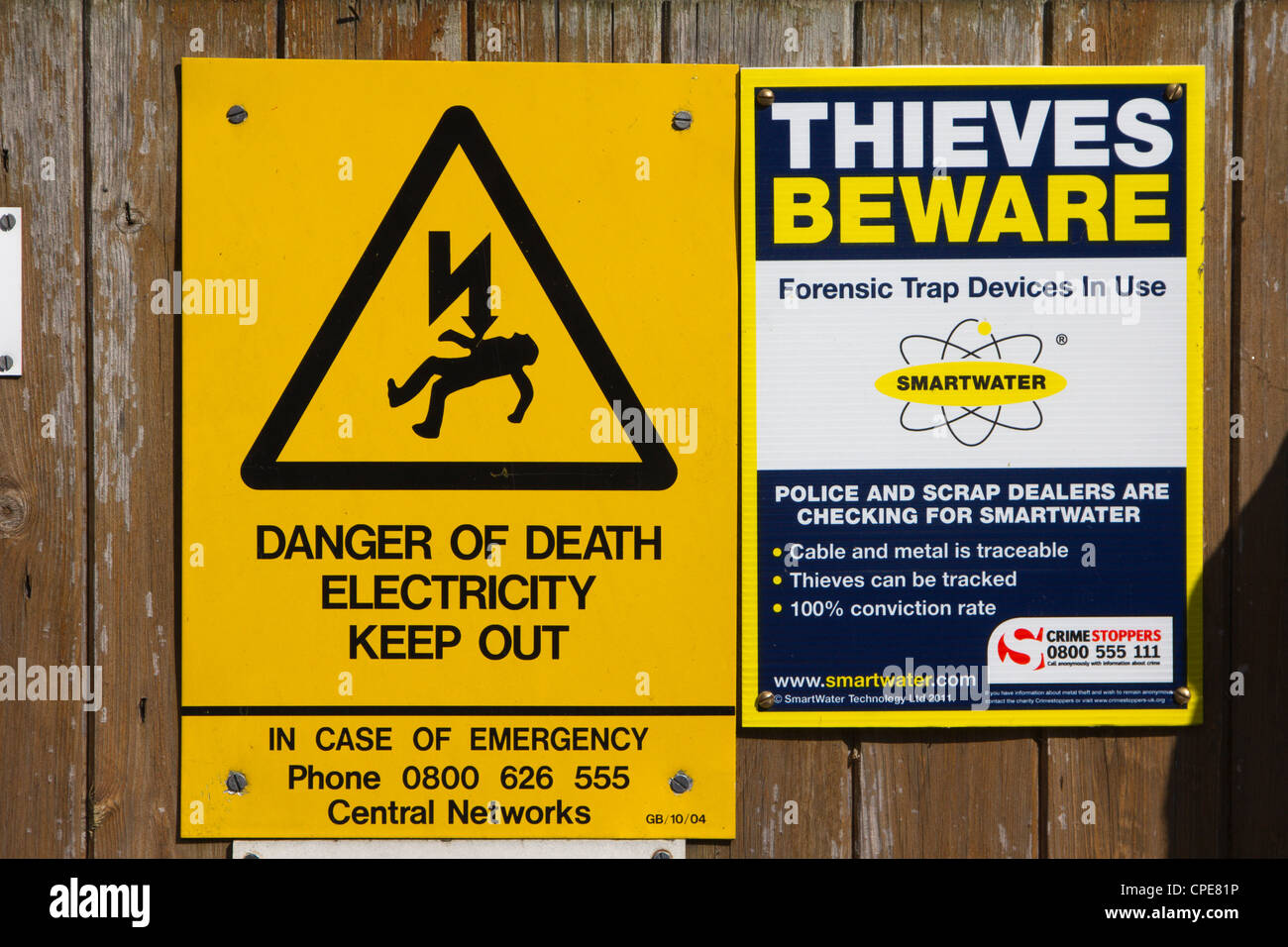 danger of death sign keep out Stock Photo - Alamy