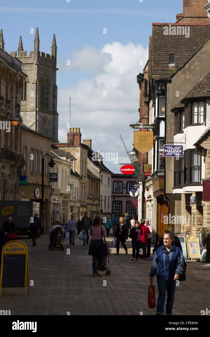 stamford town centre lincolnshire england uk gb Stock Photo - Alamy
